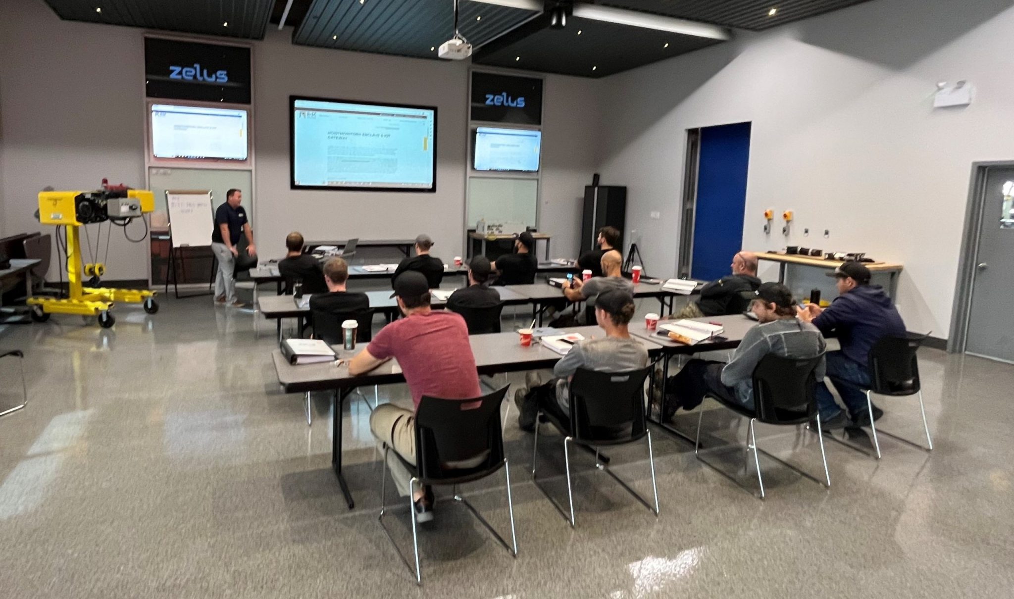 Overhead Crane Operator Training Course | Zelus Material Handling